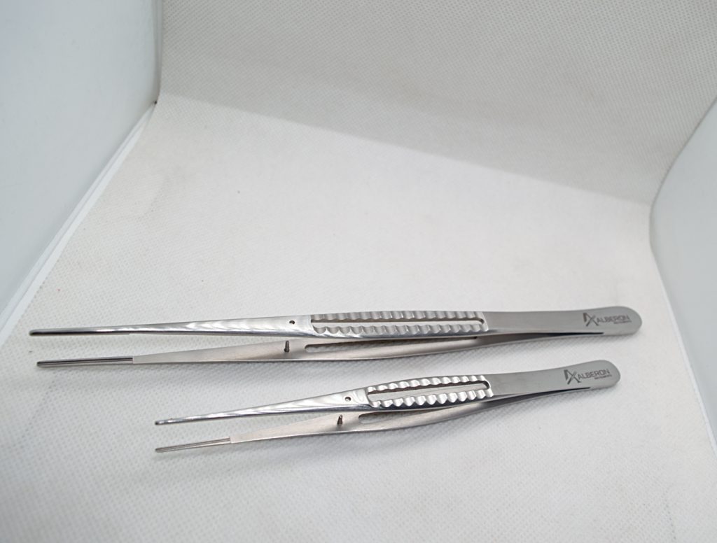 DEBAKEY ATRAUMATIC TISSUE FORCEPS, 24CM, EXTREMELY LIGHT – Alberon